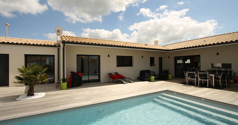 Pourquoi choisir une maison en L ? - IGC Construction